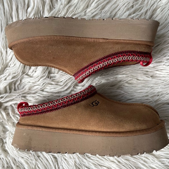 UGG | Shoes | Ugg Tazz Platform Chestnut Brown Suede Ugg Plush Wool ...